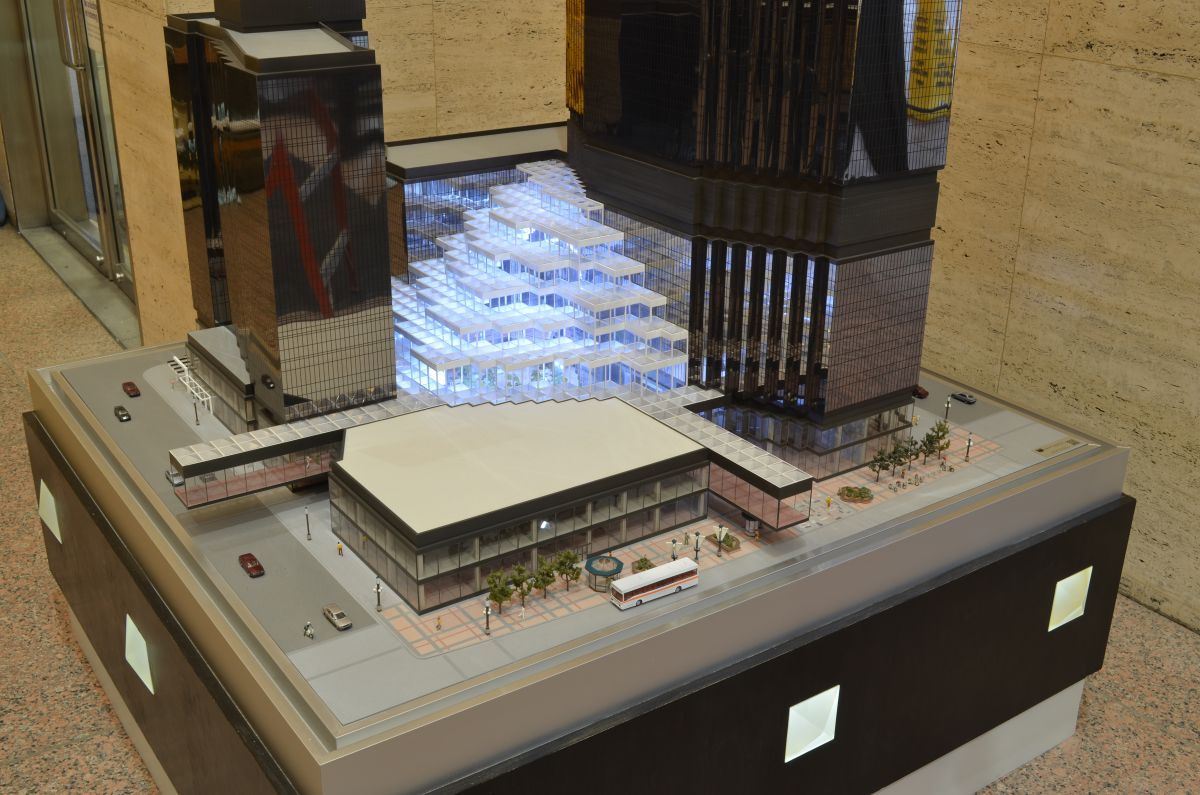 IDS Tower & Crystal Court